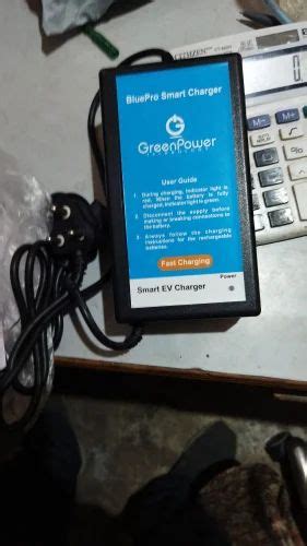 V Lithium Battery With Charger For E Cycle At Piece Vikaspuri New Delhi ID