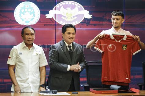 Pemain Naturalisasi Timnas Sepak Bola ANTARA Foto