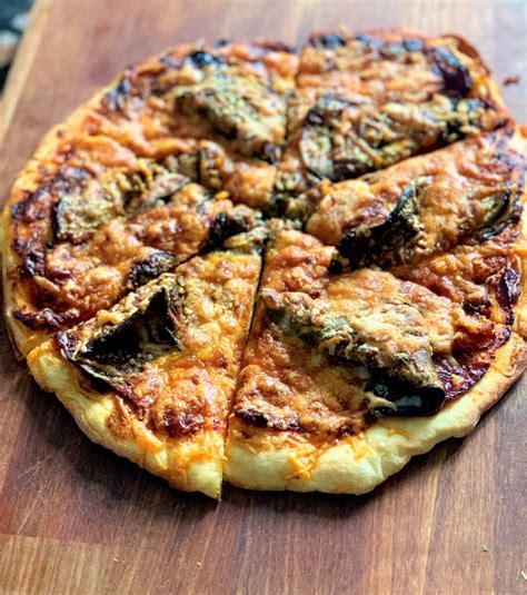 Vegan Roasted Eggplant Pizza Munchyesta