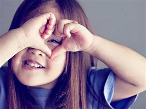 可以给孩子看爸爸妈妈的裸体吗？