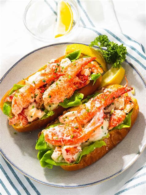 Maine Lobster Roll Drive Me Hungry