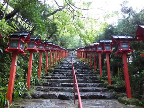【京都で縁結び祈願】恋が叶うオススメ神社and寺11選！見所解説付き♪ 京都ぶらり散歩andグルメ手帖
