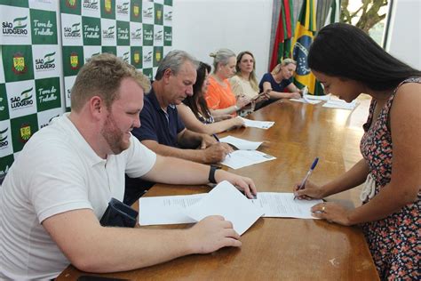 Prefeitura De São Ludgero Dá Posse A 39 Concursados Município De São