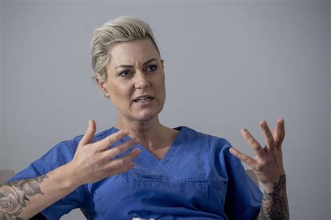 Doc Caro In Duisburg Hat DafÜr Kein Verständnis Lasst Die Finger