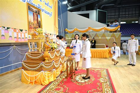 ภาพจากกล้องโรงเรียนรัตนาธิเบศร์ 6 บรรยากาศในจัดพิธีรับพระราชทานเครื่องราชอิสริยาภรณ์และเหรียญ