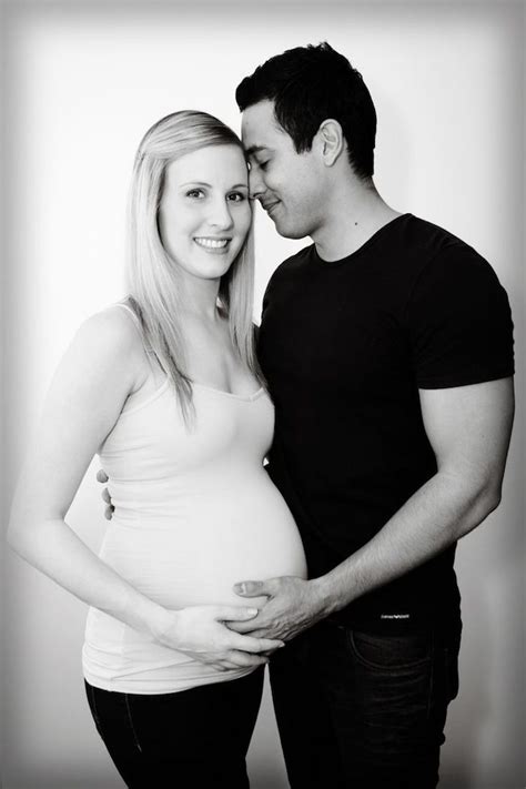 Shooting Grossesse Pour Des Souvenirs Tout En Rondeurs Pregnancy Photoshoot Pregnancy Shoot