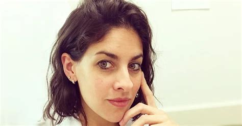 Generación “vaginnials” La Ginecóloga Que Es Furor En Instagram Y El
