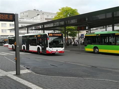 Lijn Sb16 Essen Hauptbahnhof Bottrop Sankt Antonius Hospital Ov In
