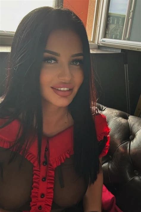 Sexanzeige Julia Ich Bin Ein Heißer Feger Und Brauche Sex Angebote