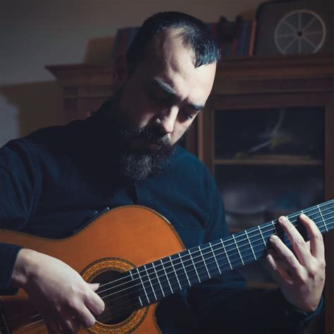 Giannis Nikolaidis Spotify
