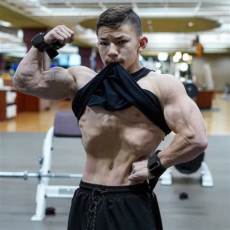 Tristyn Lee Biographie