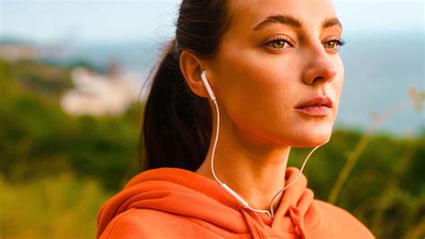 You Were Probably Raised By A Narcissist If These 11 Things Still Feel Like Your Fault Yourtango