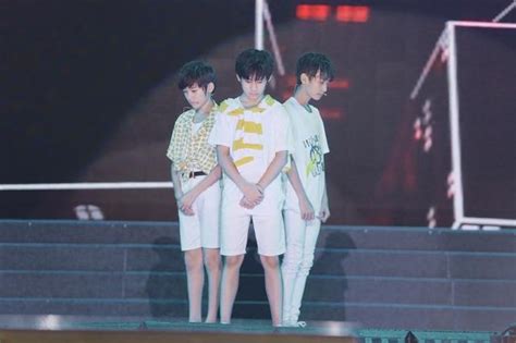 Tf家族开启户外夏日嘉年华 现场分组进行才艺比拼手机新浪网