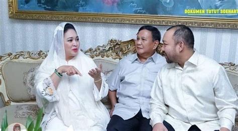 Cantiknya Titiek Soeharto Saat Masih Muda Foto Yang Jarang Terekspos