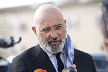 Coronavirus In E R Quasi 900 Nuovi Contagi Bonaccini Regioni Chiuse