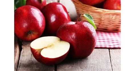 Ябълки от групата на Червена превъзходна Български Фермер