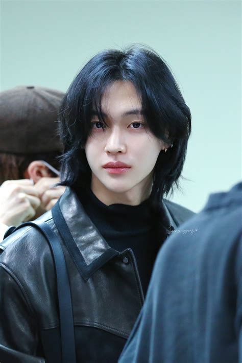 더쿠 다시 꺼내보는 라이즈 원빈 장발 시절 
