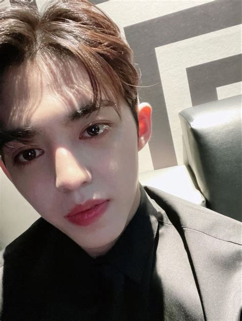 Seventeen Fancafe Weverse On Twitter Seventeen Seventeen Scoups S Coups Icon