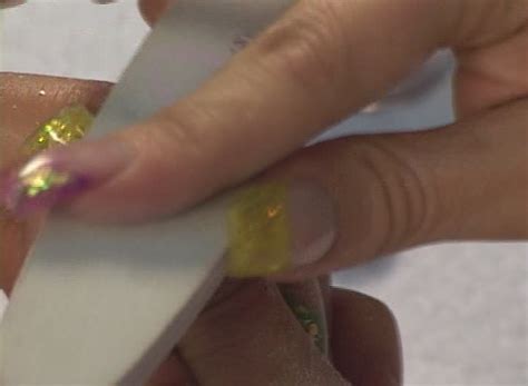 TRUCOS Y TIPS PARA PONERTE LAS UÑAS ESCULPIDAS ACRÍLICAS
