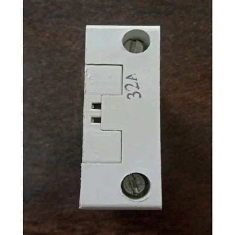32a 1 Pole Modular Circuit Breakers Mcb At Best Price In Thane Id 2850866701433