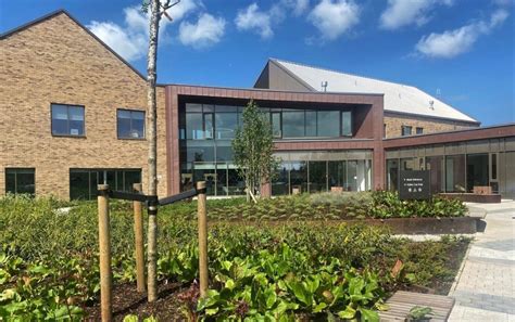 Hmp And Yoi Stirling Opens Scottish Prison Service