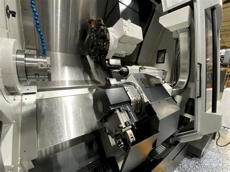 Okuma Lu3000ex My 2sc950 Twin Turret Live Tool Y Axis Live Tool Cnc