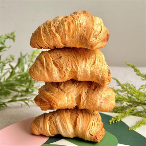Munch On Custard Filled Lobster Tail Pastries At This New Bakery In Town