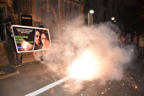 Aryan Khan Gets Bail Fans Celebrate With Fireworks Outside Shah Rukh