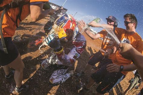 Jeffrey Herlings Crowned 2016 Mx2 World Champion Cycle News