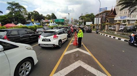 Lima Titik Rawan Kemacetan Di Kawasan Puncak Jadi Penyebab Banyak