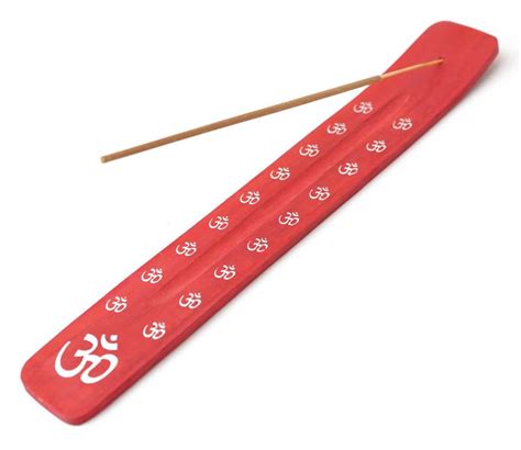 Підставка лижа ом червона Bm — ціна 43 грн у каталозі Статуетки Купити товари для дому та побуту