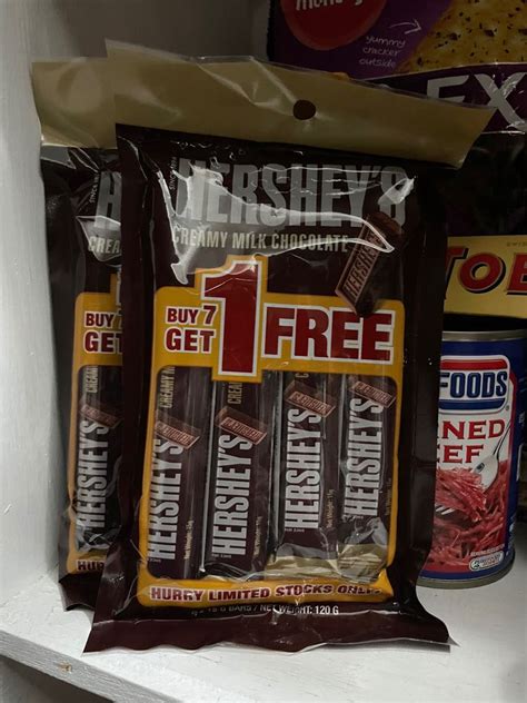 Hersheys Creamy Milk Chocolate Food And Drinks Other Food And Drinks On