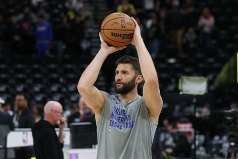 Luka Doncics Triple Double Lifts Mavs Past Jazz Reuters