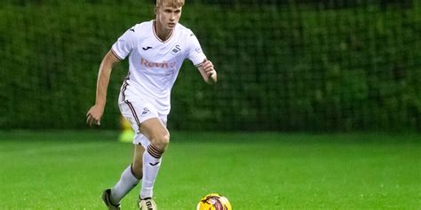 Report Ipswich Town U21s 3 Swansea City U21s 2 Swansea