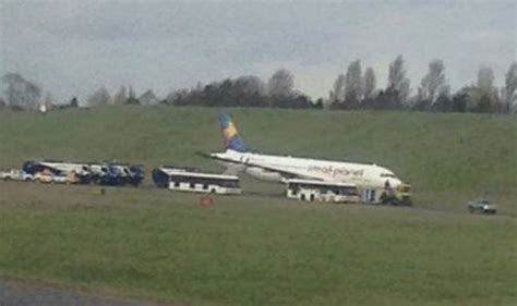 Plane Veers Off Runway And Onto Grass Verge At Birmingham Airport Uk