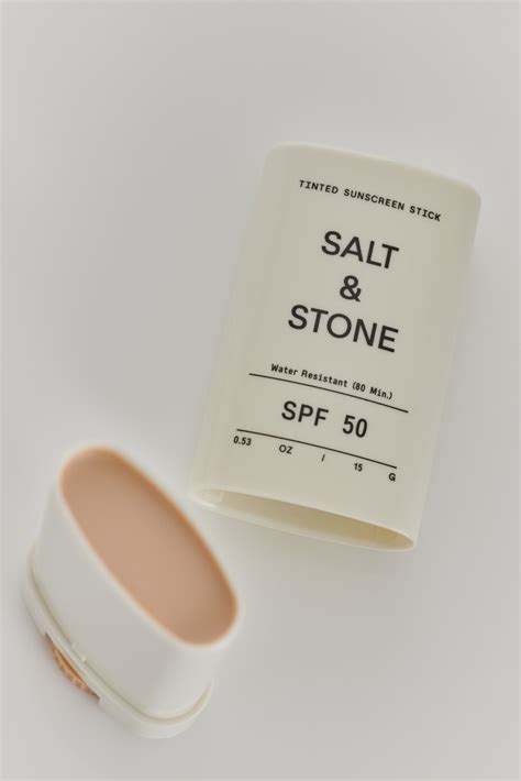 Salt And Stone Tinted Sunscreen Stick Spf 50 Pure SchÖnheit