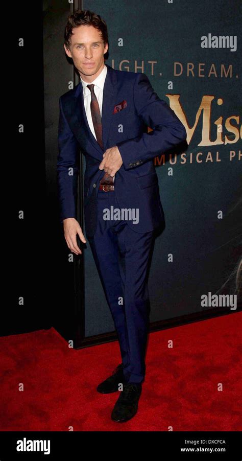 Eddie Redmayne Les Miserables New York Premiere At The Ziegfeld