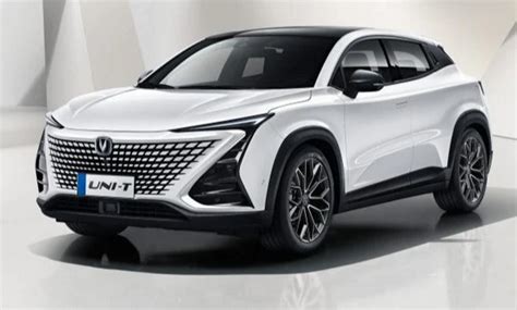 إطلالة جديدة لسيارات شانجان Uni T موديل 2024 بمصر المواصفات والأسعار