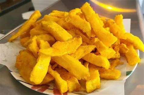 Nottinghamshire Chippy Selling Battered Chips Has Half Price Offer All