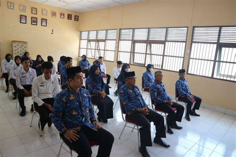Karutan Majene Jajaran Ikuti Upacara HUT Ke 51 KORPRI Secara Virtual