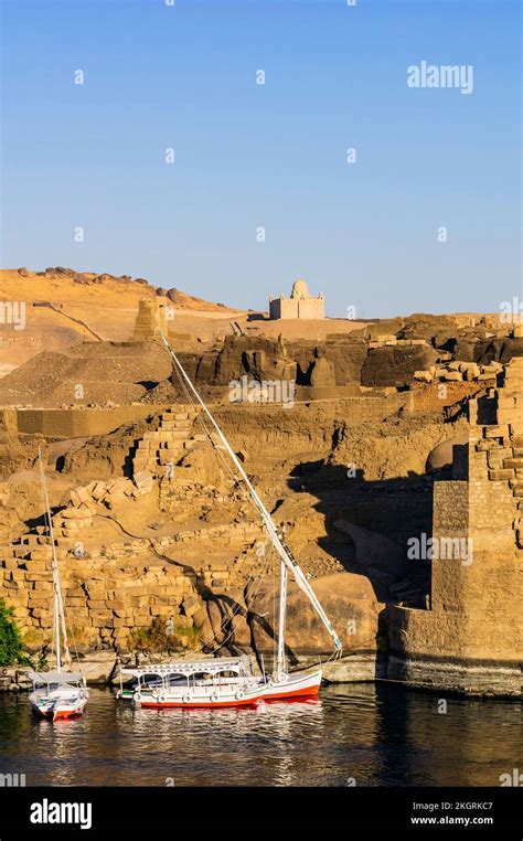 Egipto Gobernación de Asuán Asuán Veleros flotando a orillas del río