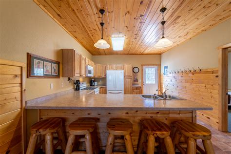The Bears Den Cass Lake Lodge