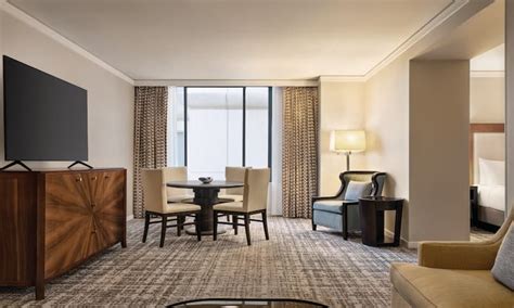 Rooms And Suites At Signia By Hilton Hotel In San Jose