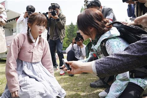 Новые стиллы с героиней Джин Ки Джу в дораме Приди и обними меня