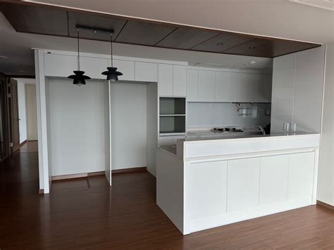 대면형주방 냉장고장 전자레인지장 30t상판 무광 화이트 디자인 포트폴리오