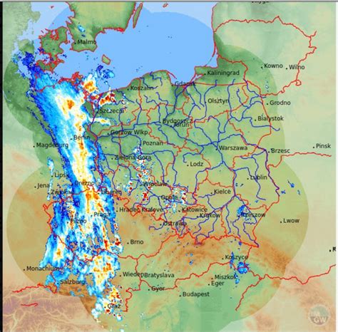 Burze grad trąba powietrzna IMGW ostrzega przed niebezpieczną pogodą