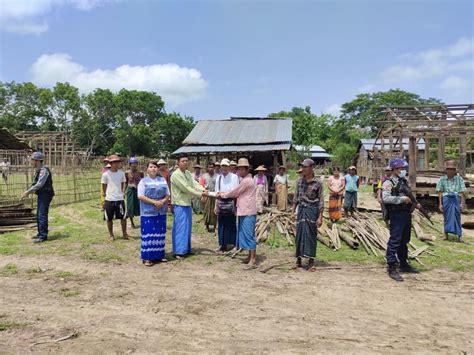 ရွှေတောင်မြို့နယ်တွင် ဧရာဝတီမြစ်ကမ်းပါးပြိုကျ၍ လူနေအိမ် ၂၇ လုံးအား ထောက်ပံ့ငွေပေးအပ