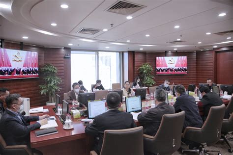 二十大时光·聆听报告 东兴证券党委书记李娟：深入履行国有金融企业职责使命，以高质量发展服务新发展格局 每经网