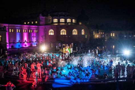 Spa Party Budapest Crazy Week End Organisez Un Week End Original Et Insolite Entre Amis