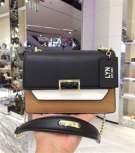 New The 10 Best Fashion Today with Pictures Lyn Lynaround ของ